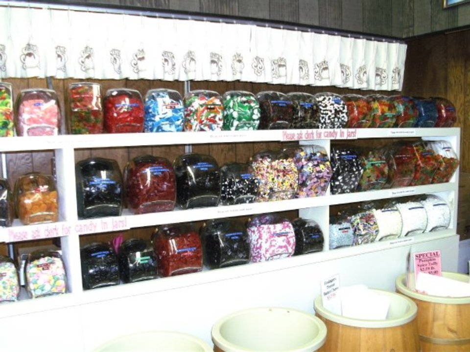 Third Generation Candy Family Since 1951 | Smith's Candies | 114 West ...